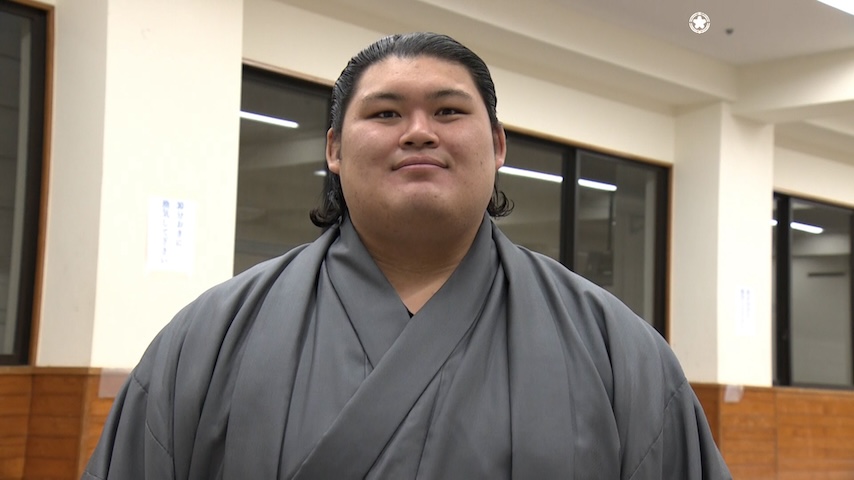 Pre-Tournament Interviews - Nihon Sumo Kyokai Official Grand Sumo Home Page