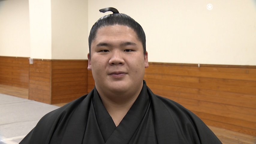 Pre-Tournament Interviews - Nihon Sumo Kyokai Official Grand Sumo Home Page