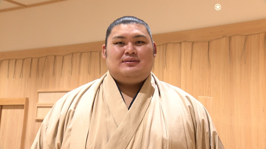 Pre-Tournament Interviews - Nihon Sumo Kyokai Official Grand Sumo Home Page